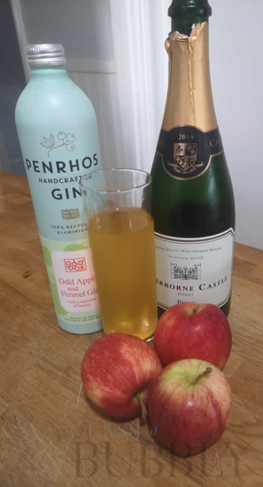 New Wonky Fruit Gin Perfect For Summer Spritz – Glass Of Bubbly